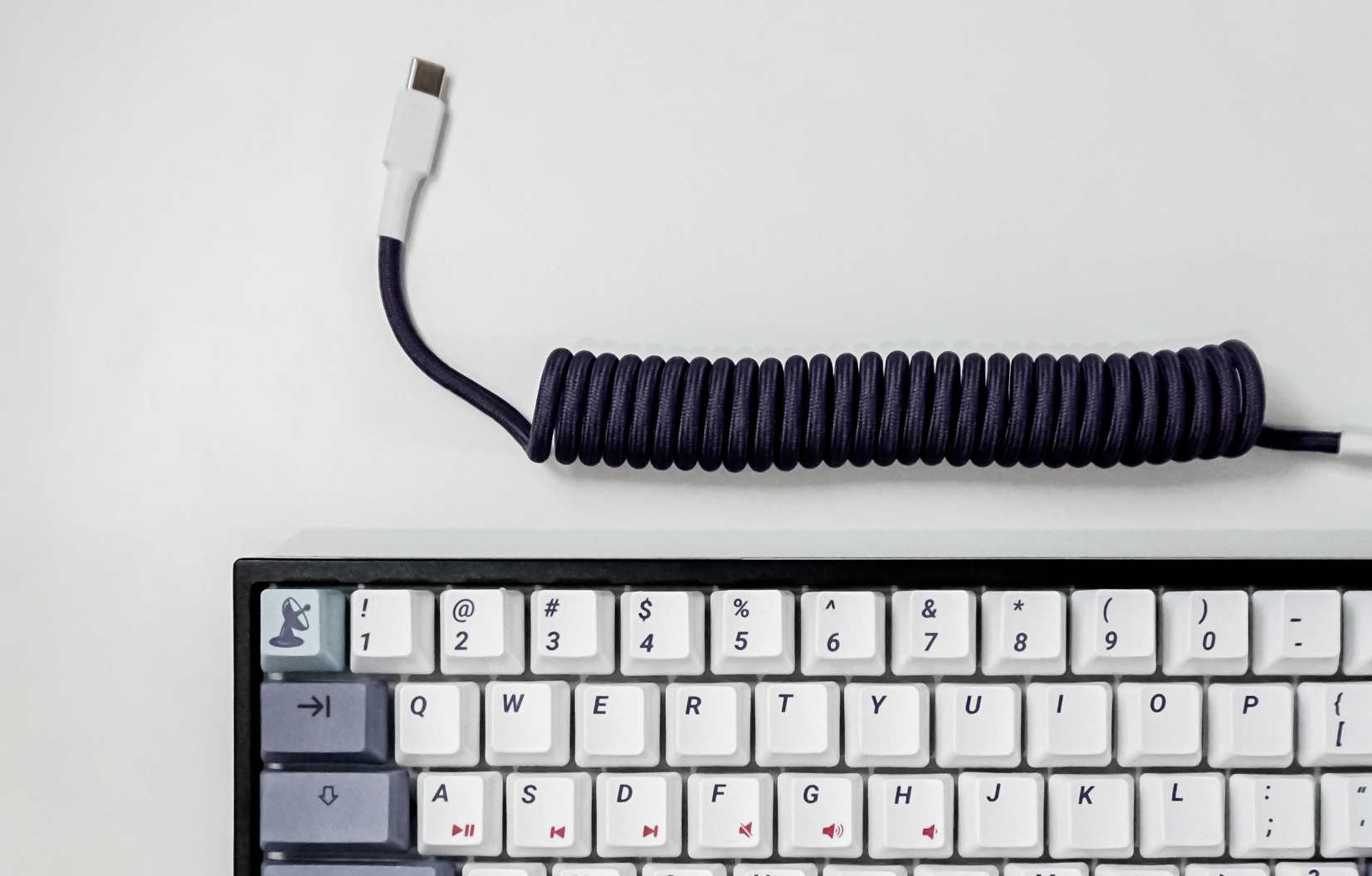 Cut the Cord: 11 Best Wireless Gaming Keyboards in 2023 (Tested ...